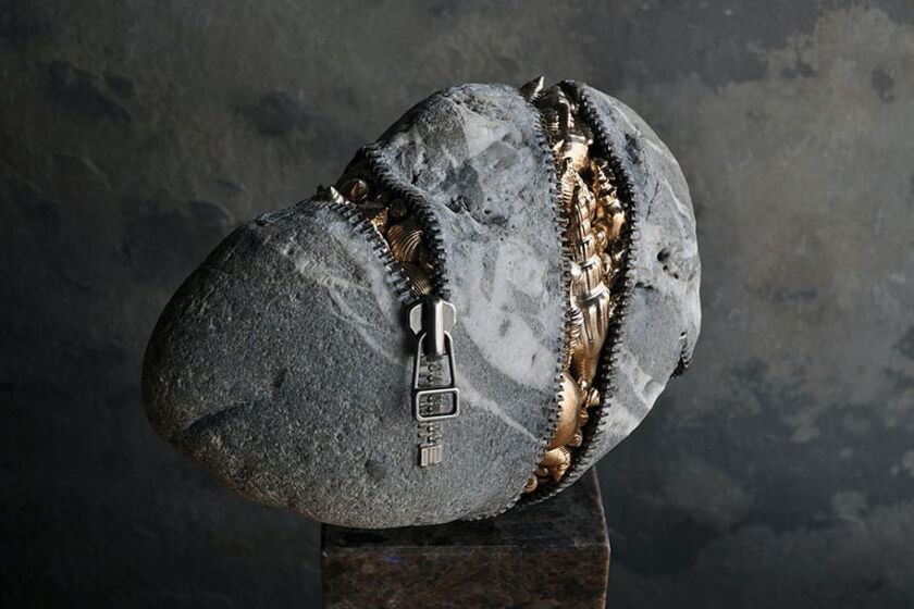 The surprising, intriguing, and funny stone sculptures of Hirotoshi Ito ...