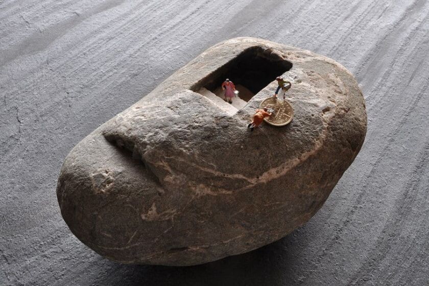 The surprising, intriguing, and funny stone sculptures of Hirotoshi Ito ...
