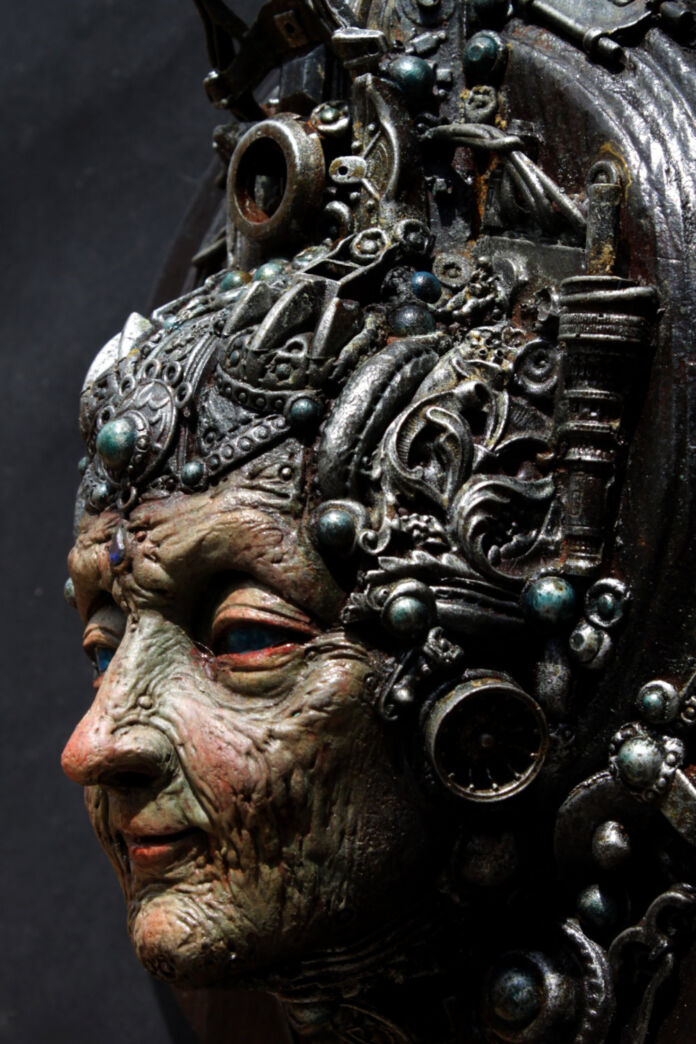 Relics of the future: futuristic steampunk resin sculptures by Tomàs ...