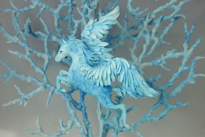 Evgeny Hontor: velvet clay mythical animal sculptures