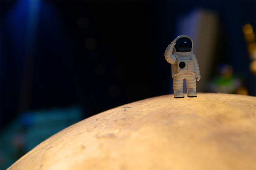 Acorn Studio: moon-shaped Lunar pendant lanterns