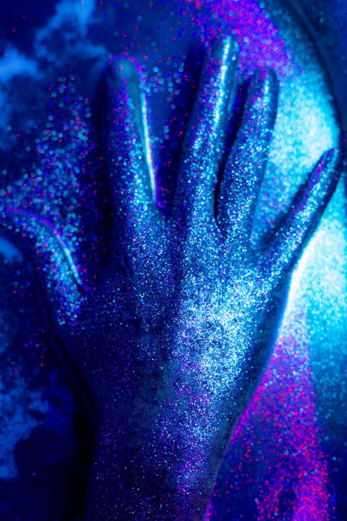 Cosmic Breath: the connection between femininity and the universe ...