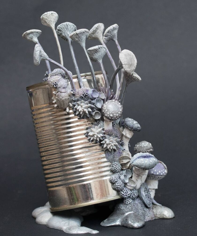 Stephanie Kilgast: sculptures from discarded objects