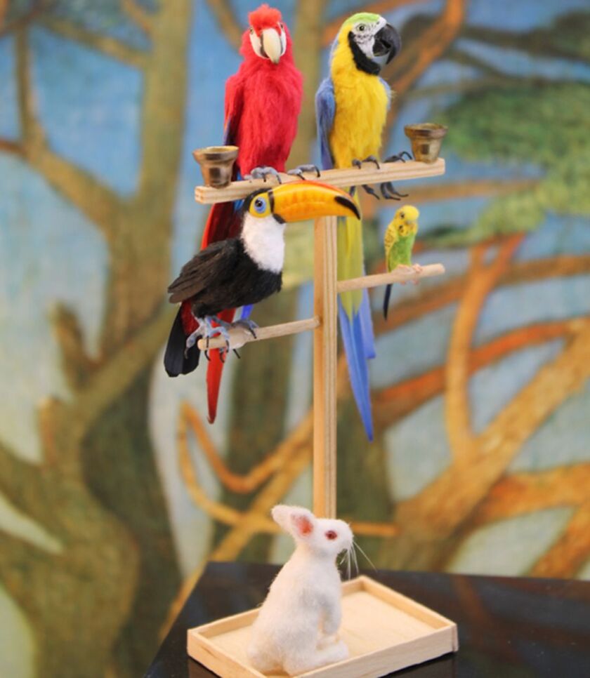 Katie Doka: lifelike miniature animal sculptures