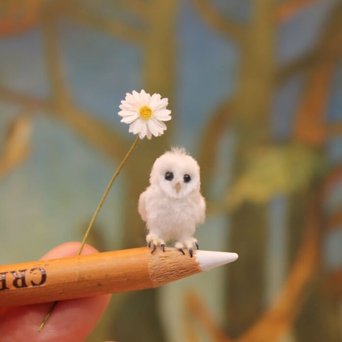 Discover the enchanting world of lifelike miniature animal sculptures ...