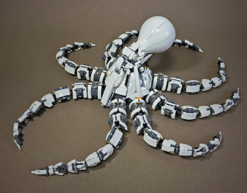Mitsuru Nikaido: incredible animal Lego sculptures