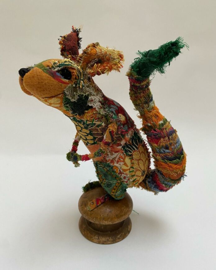 Bryony Rose Jennings: enchanting animal textile sculptures