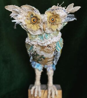 Bryony Rose Jennings: enchanting animal textile sculptures