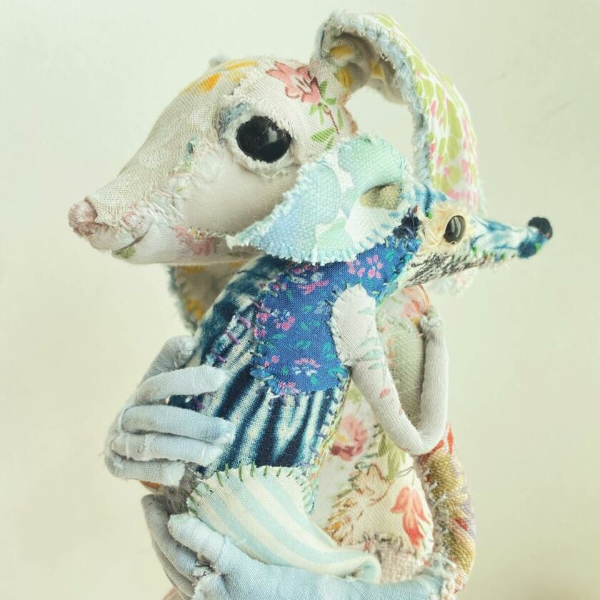 Bryony Rose Jennings: enchanting animal textile sculptures