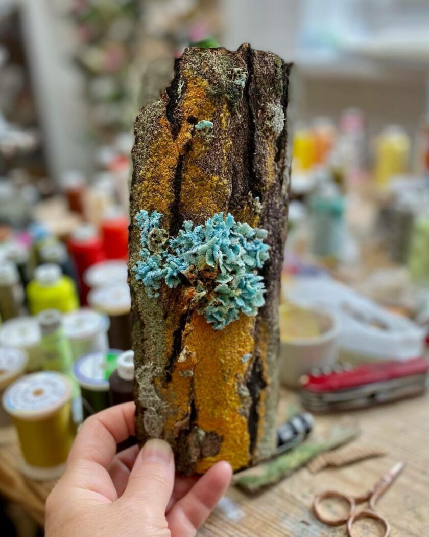 Amanda Cobbett: lifelike embroidered nature sculptures