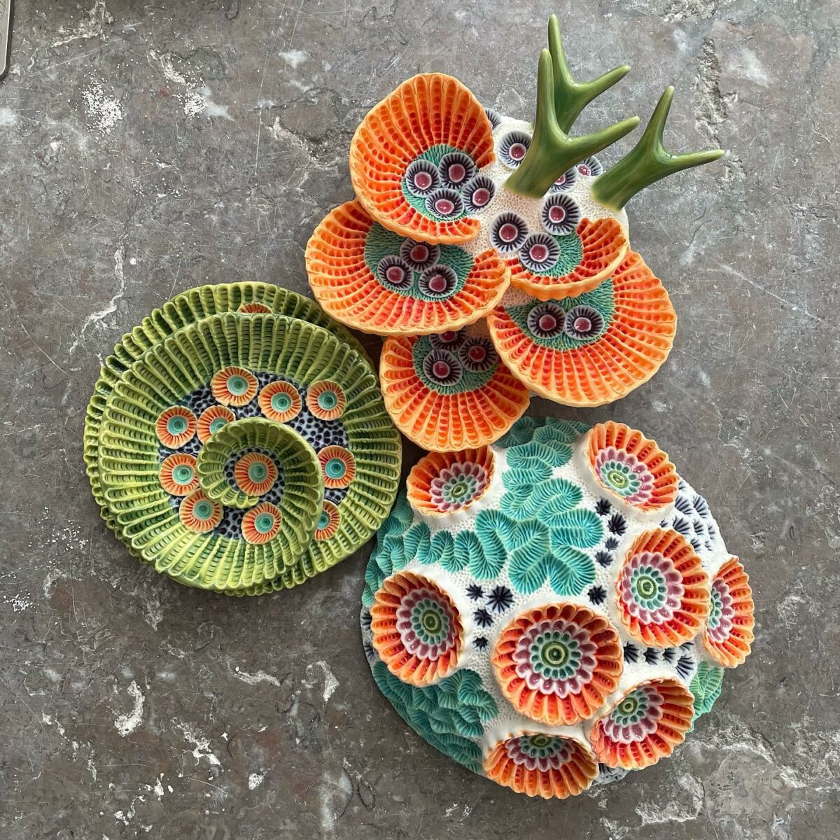 Intricate abstract porcelain sculptures by Lisa Seaurchin — Visualflood ...
