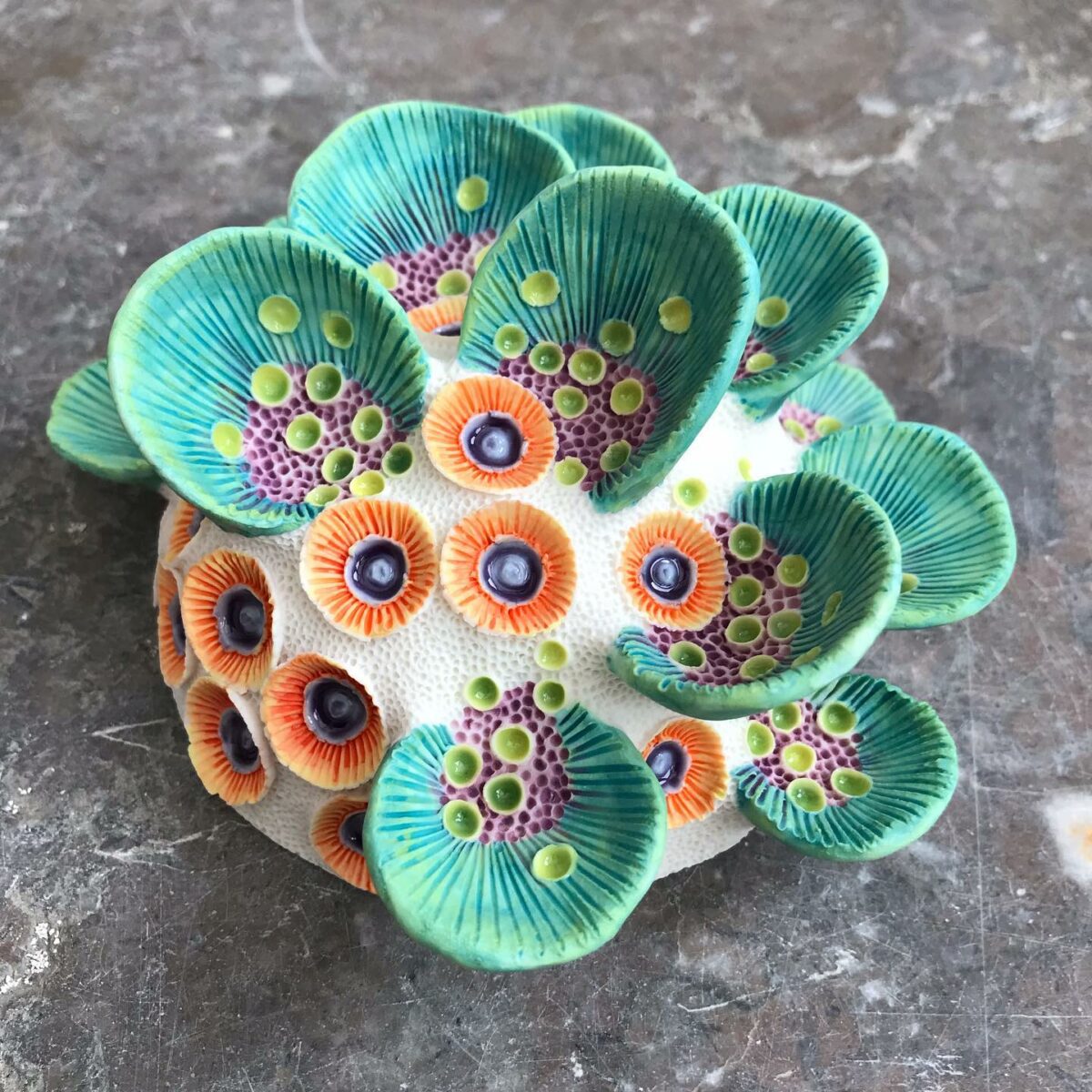 Lisa Seaurchin: intricate abstract porcelain sculptures