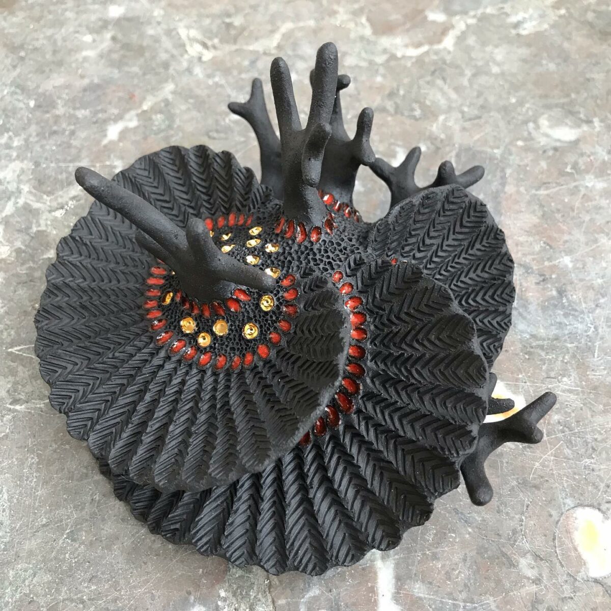 Lisa Seaurchin: intricate abstract porcelain sculptures