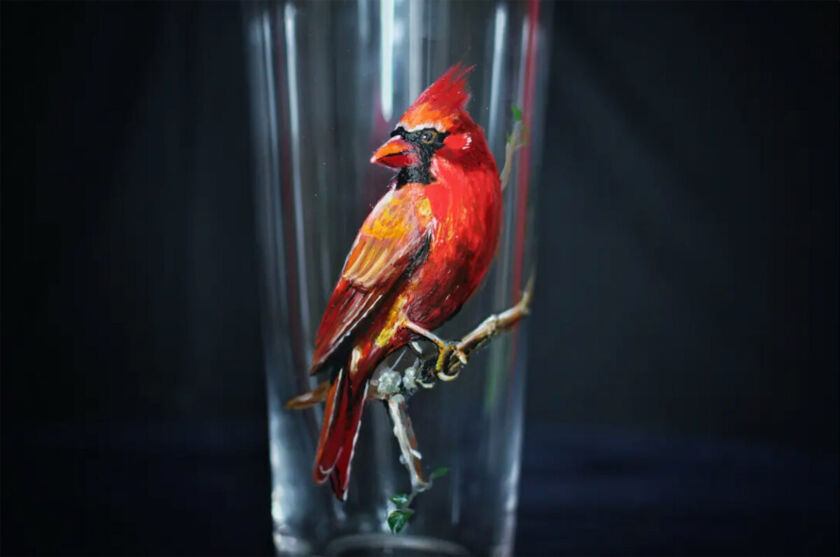 Silvia Popescu: stunningly realistic aquatic glass paintings
