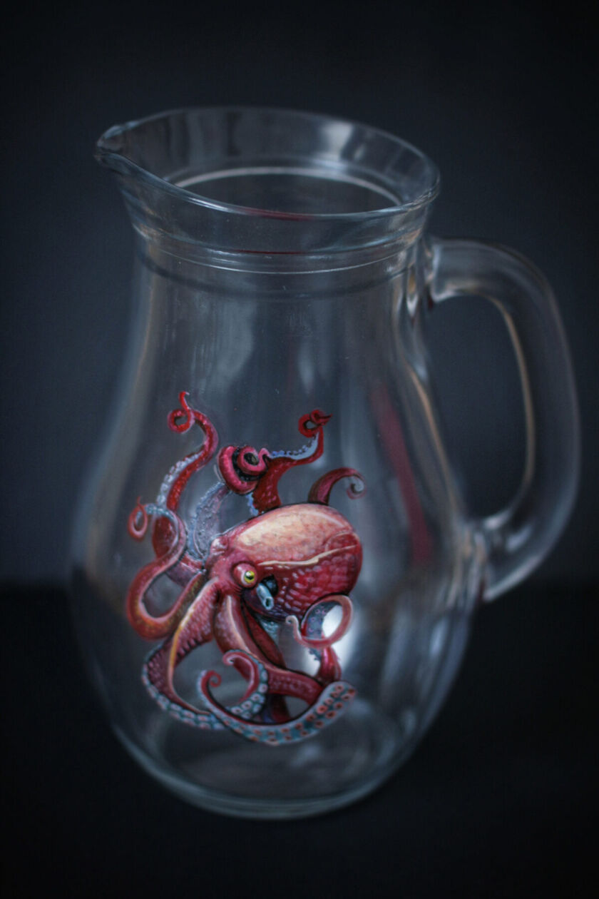 Silvia Popescu: stunningly realistic aquatic glass paintings