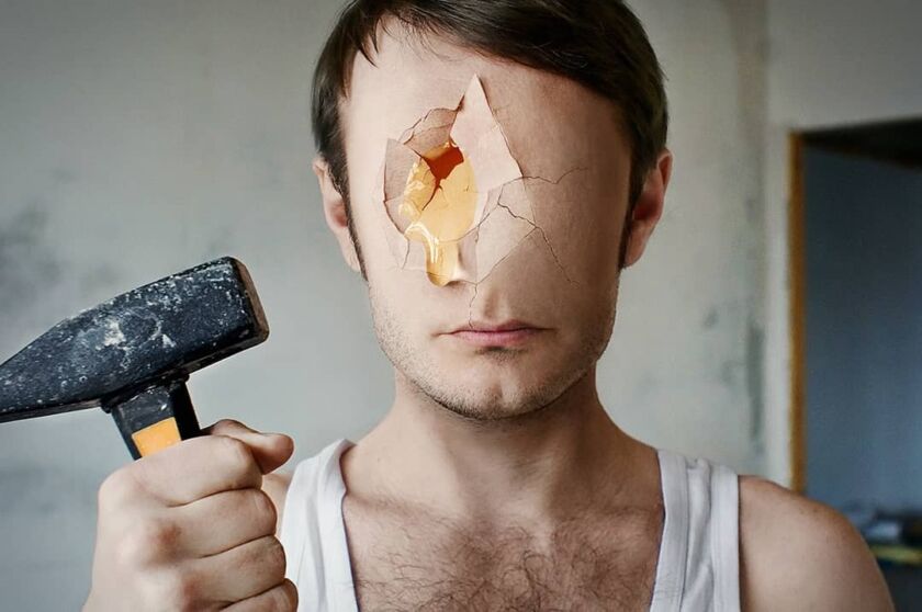 Stas Novikov: amusing surrealistic digital self-collages