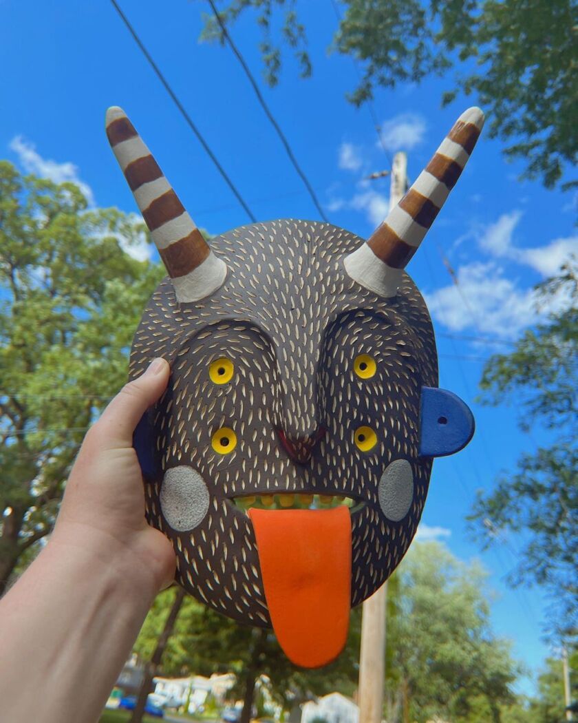 Beautiful ceramic masks of peculiar creatures by Karolina Romanowska ...