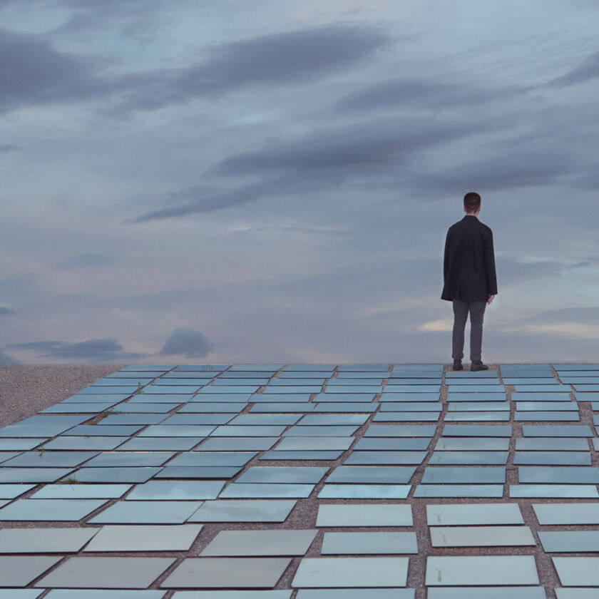 Exploring surreal self-expressions with Karl Roberts' photography ...