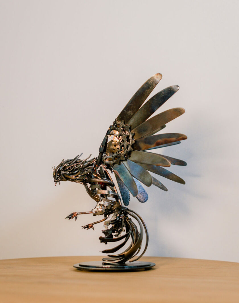 Smart scrap metal sculptures of wild animals by artist Leah Jeffery ...