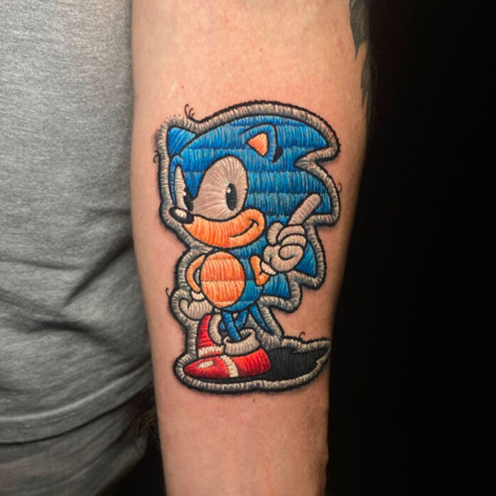 Hyper-realistic embroidered tattoos by Brazilian tattooist Duda Lozano ...