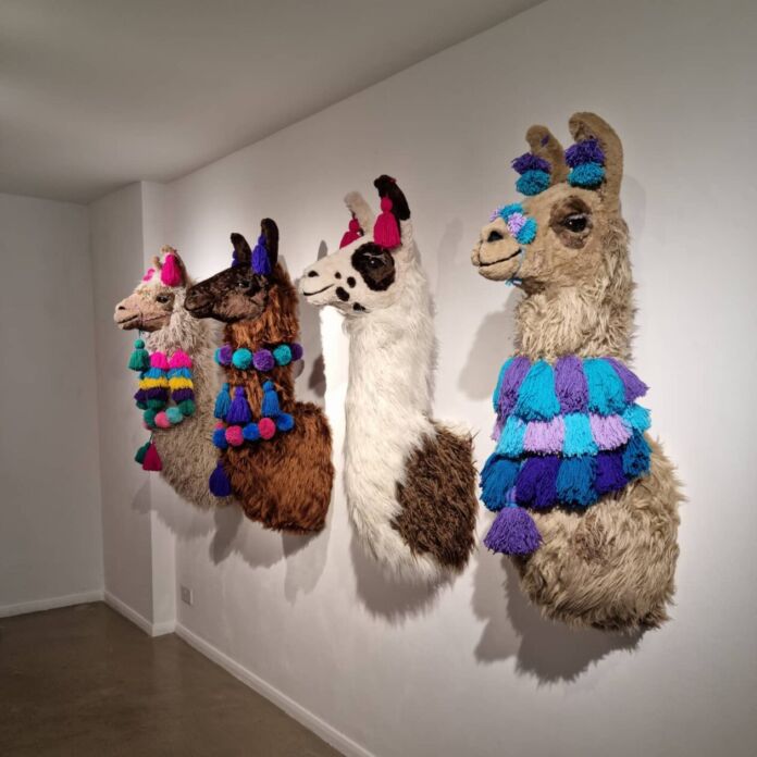 Striking lifelike animal sculptures made from cardboard by Josh ...