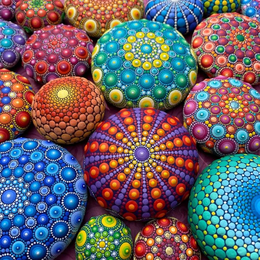 Dots of delight: the exuberant pointillism art of Elspeth McLean ...