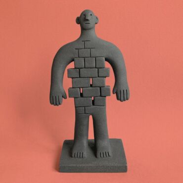 Otherworldly creatures: peculiar ceramic sculptures by Peter Lubach ...