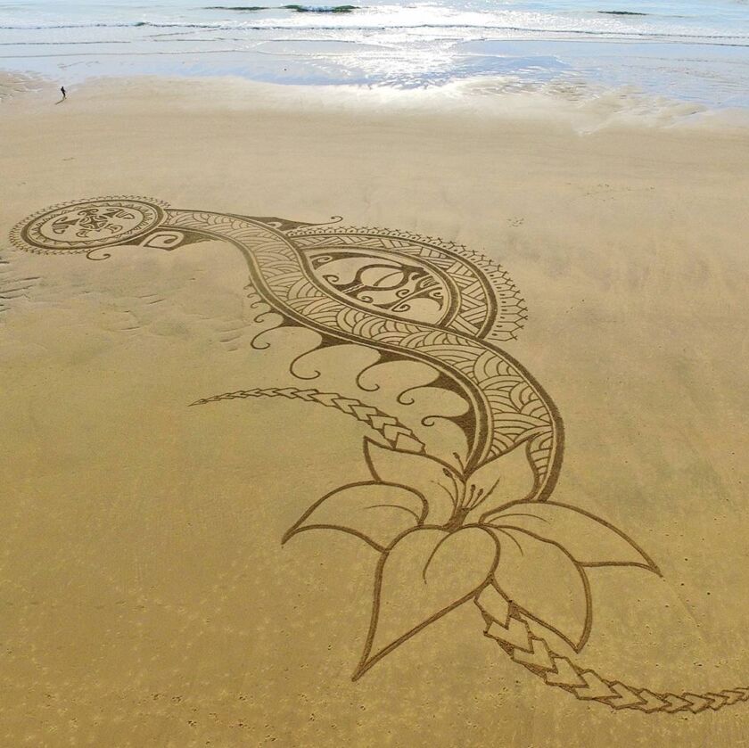 The ephemeral elegance of Jben Beach's large-scale sand drawings ...