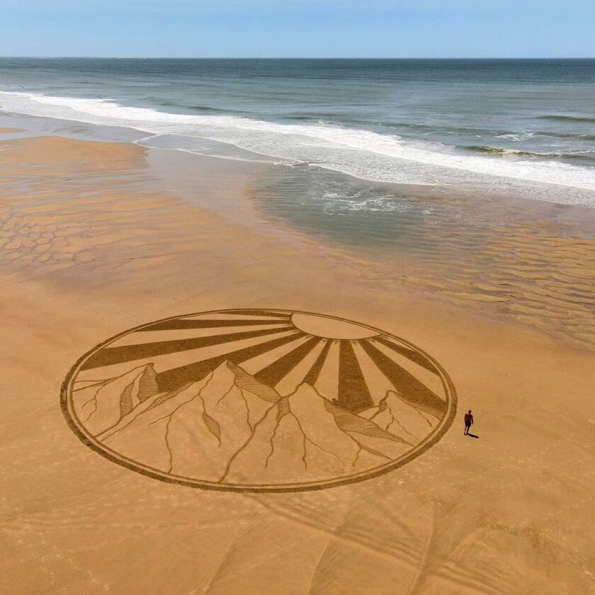 The ephemeral elegance of Jben Beach's large-scale sand drawings ...