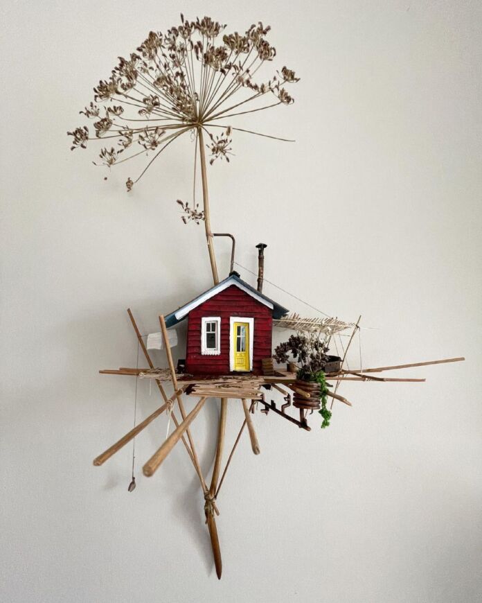 David Mansot: intricate miniature dioramas from salvage