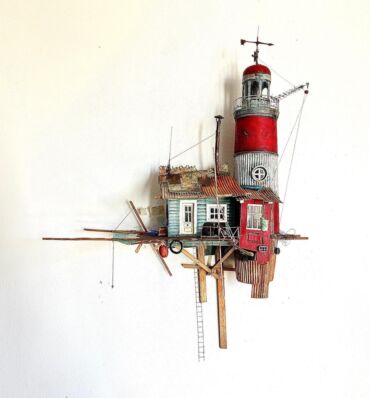 David Mansot: intricate miniature dioramas from salvage