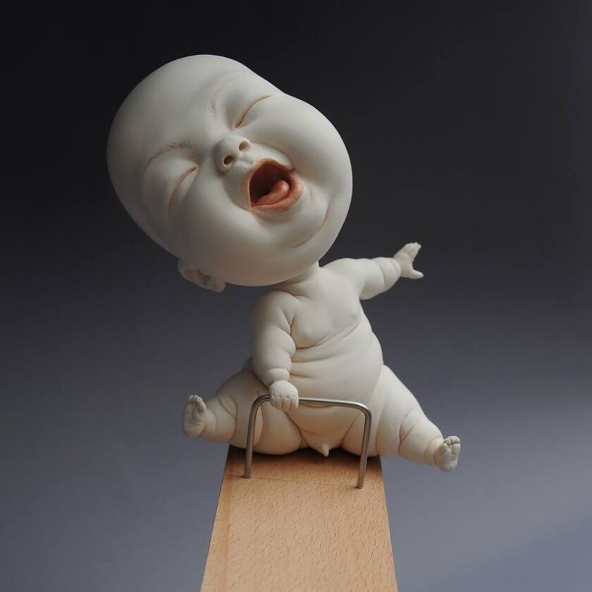 Johnson Tsang: distorted baby face ceramic sculptures