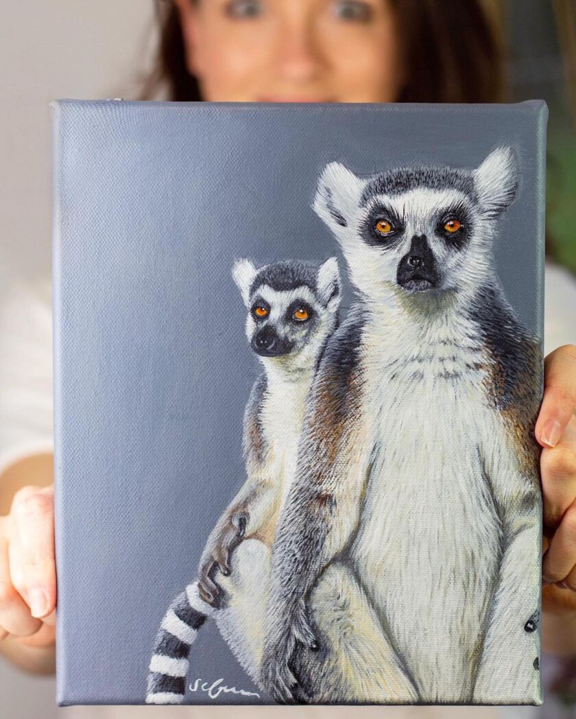 Sophie Green: hyper-realistic animal portrait paintings