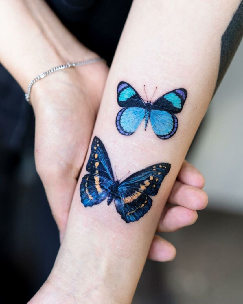 Pokhy: stunningly realistic blue-themed tattoos
