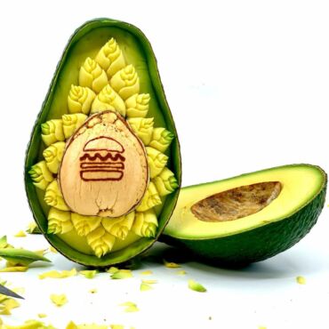 The art of edible elegance: Daniele Barresi's breathtaking fruit and ...