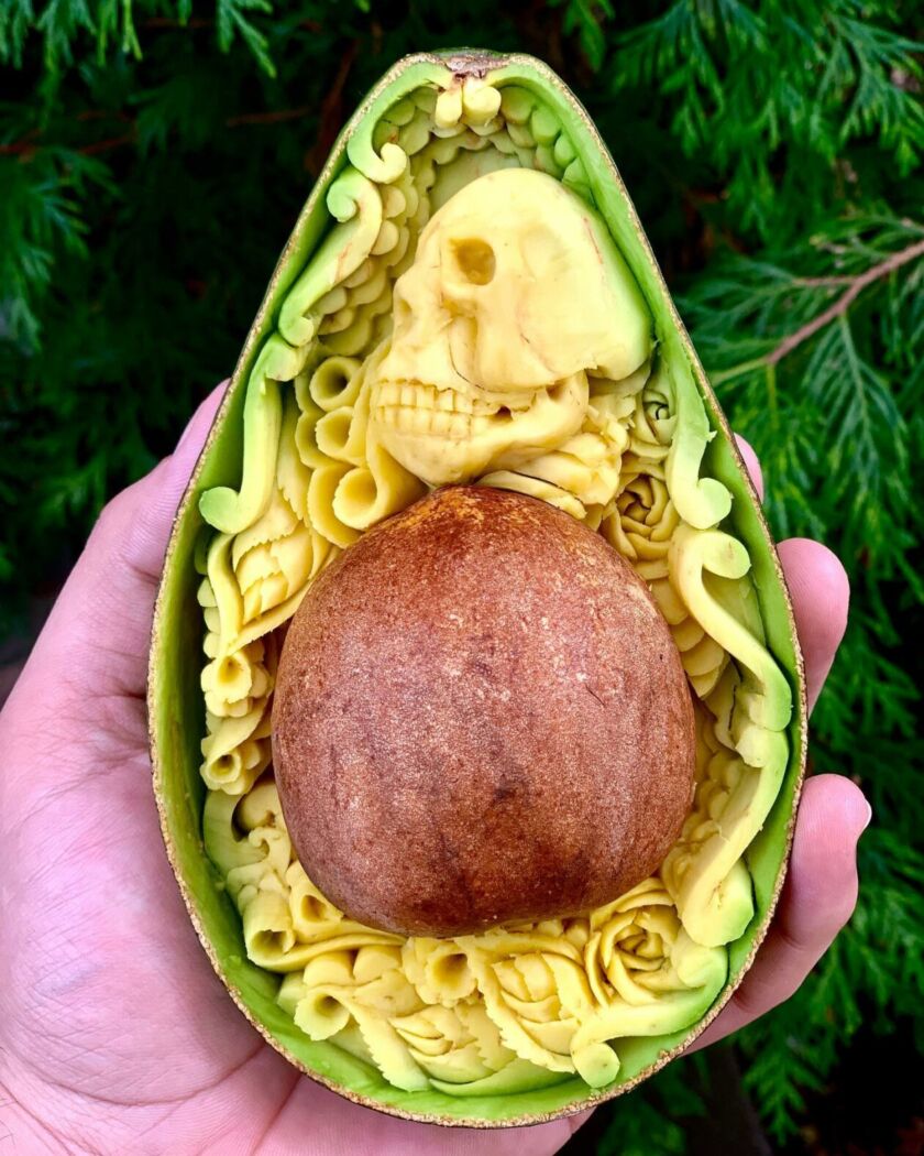 Daniele Barresi: breathtaking fruit and vegetable carvings