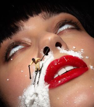 Marius Sperlich: surreal photographic skin narrative art