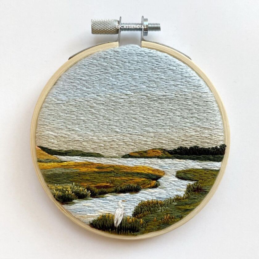 Cassandra Dias: impressionistic nature embroidery