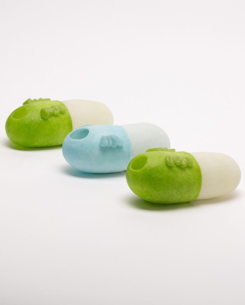 Julie Light: kinesthetic organic-inspired glass sculptures
