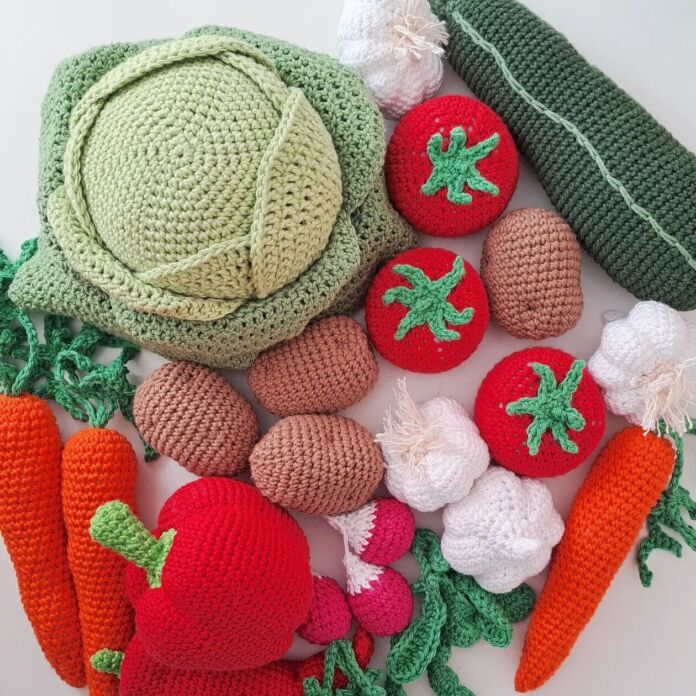 Crafting culinary delight: whimsical food crochet sculptures by Maria ...