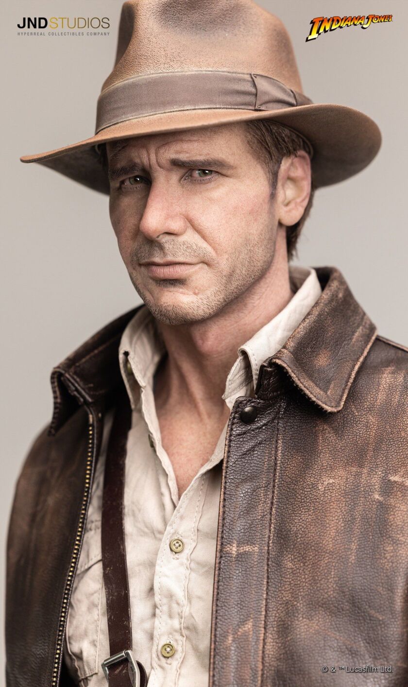 JND Studios: hyper-realistic superhero figurative sculptures