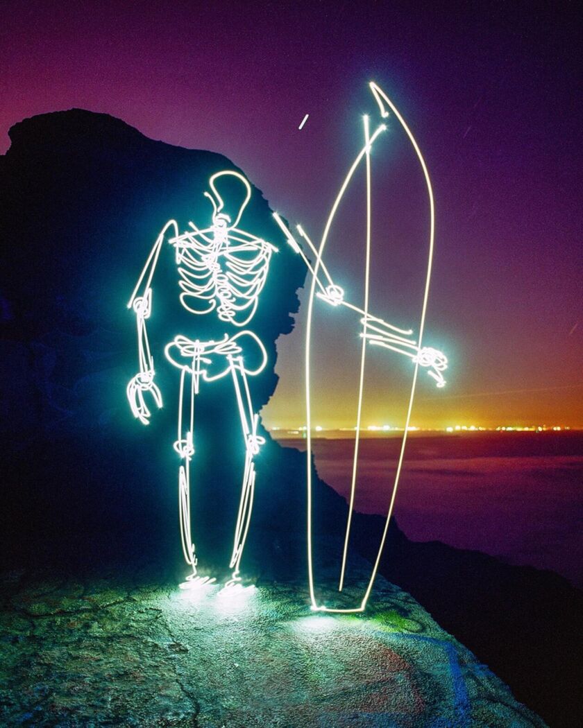 Dariustwin: hypnotizing light painting photography