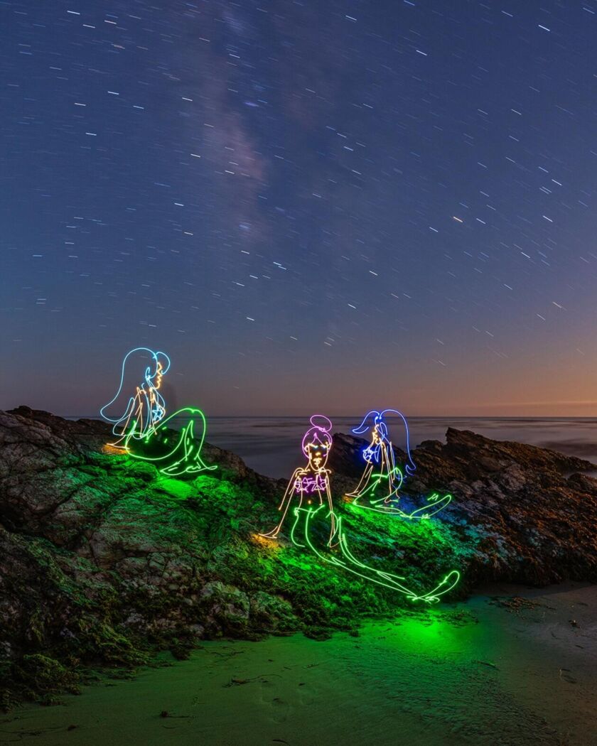 Dariustwin: hypnotizing light painting photography