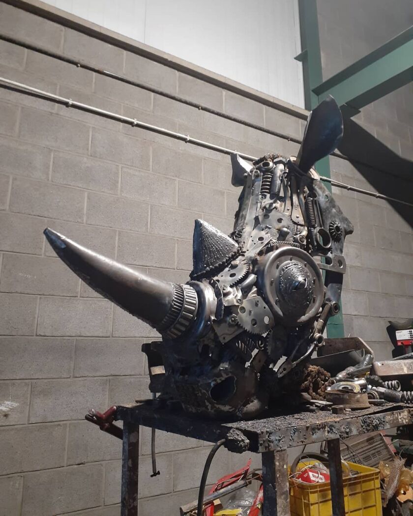 Amazing figurative scrap metal sculptures by Hasan Keshavarz ...