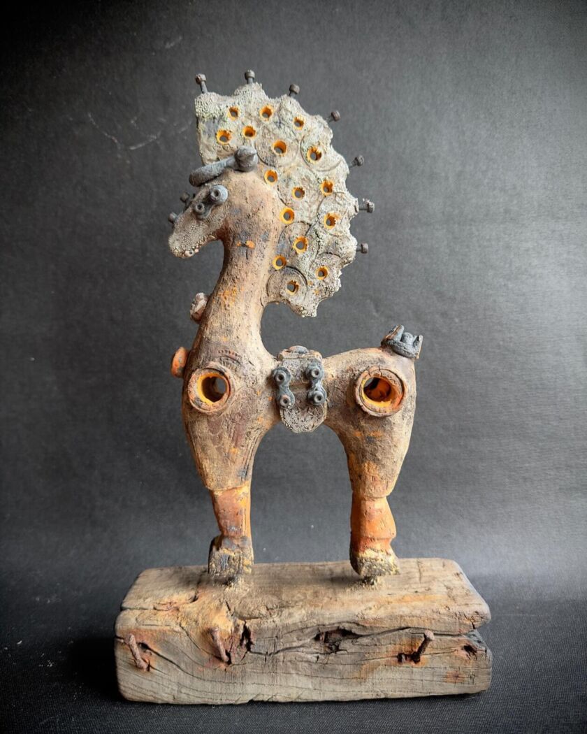 Gul Sahin: ancient artifact-like animal ceramic sculptures