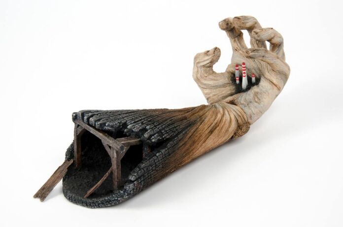 Humans and nature: poetic and illusionistic ceramic sculptures by ...