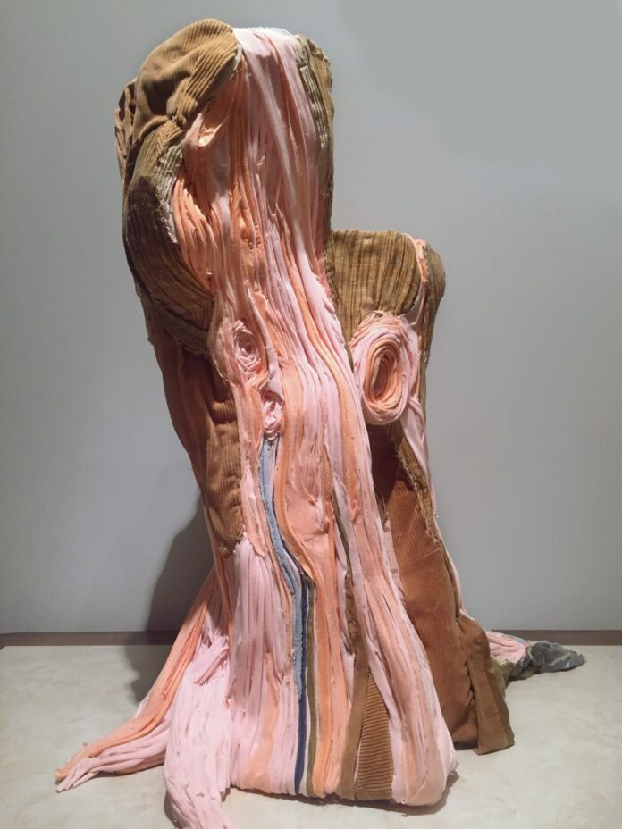 Tamara Kostianovsky: textile sculptures from discarded fabric