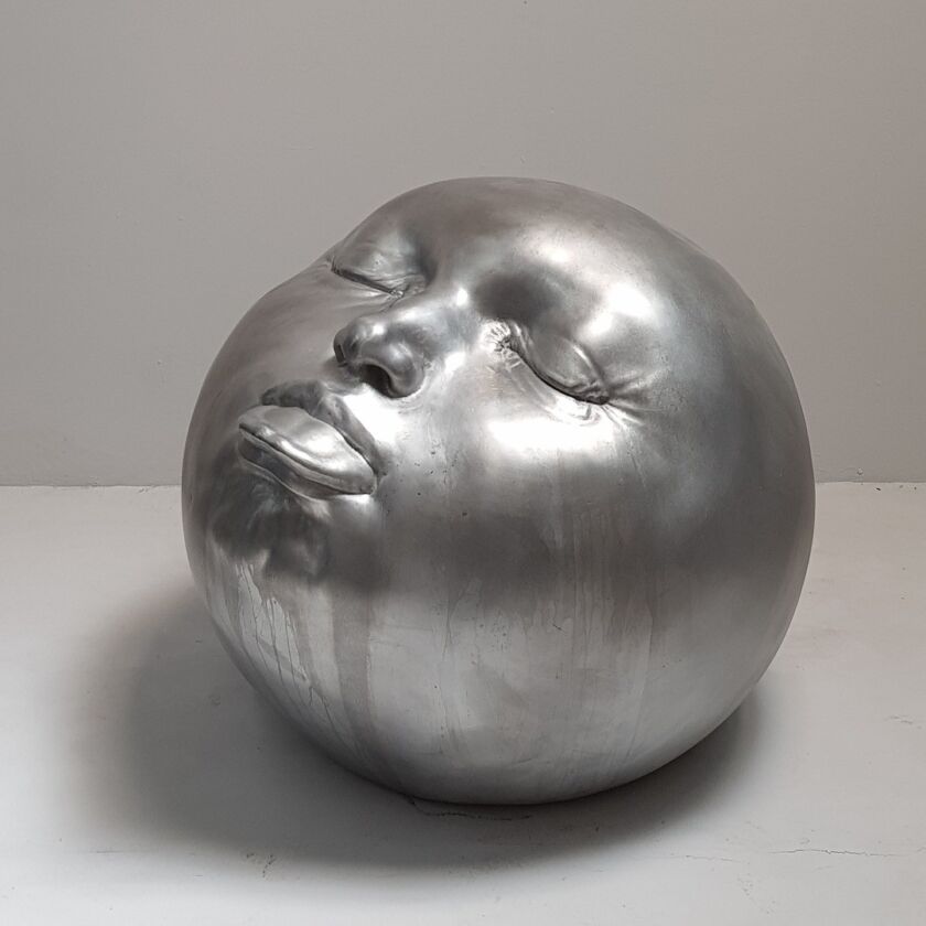 Samuel Salcedo: surreal expressive figurative sculptures