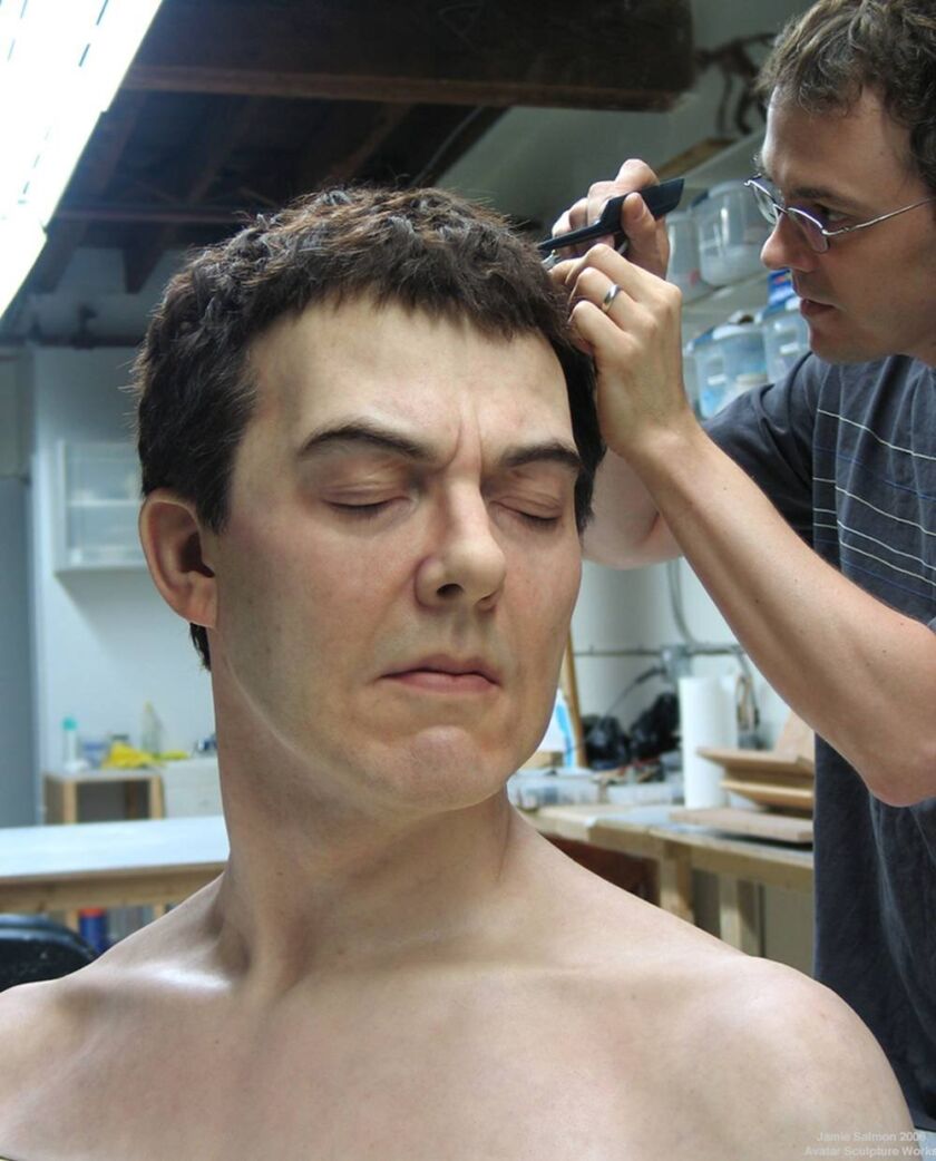 Jamie Salmon: hauntingly lifelike figurative sculptures