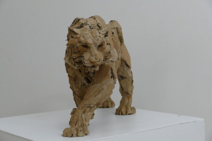 Olivier Bertrand: sustainable cardboard animal sculptures